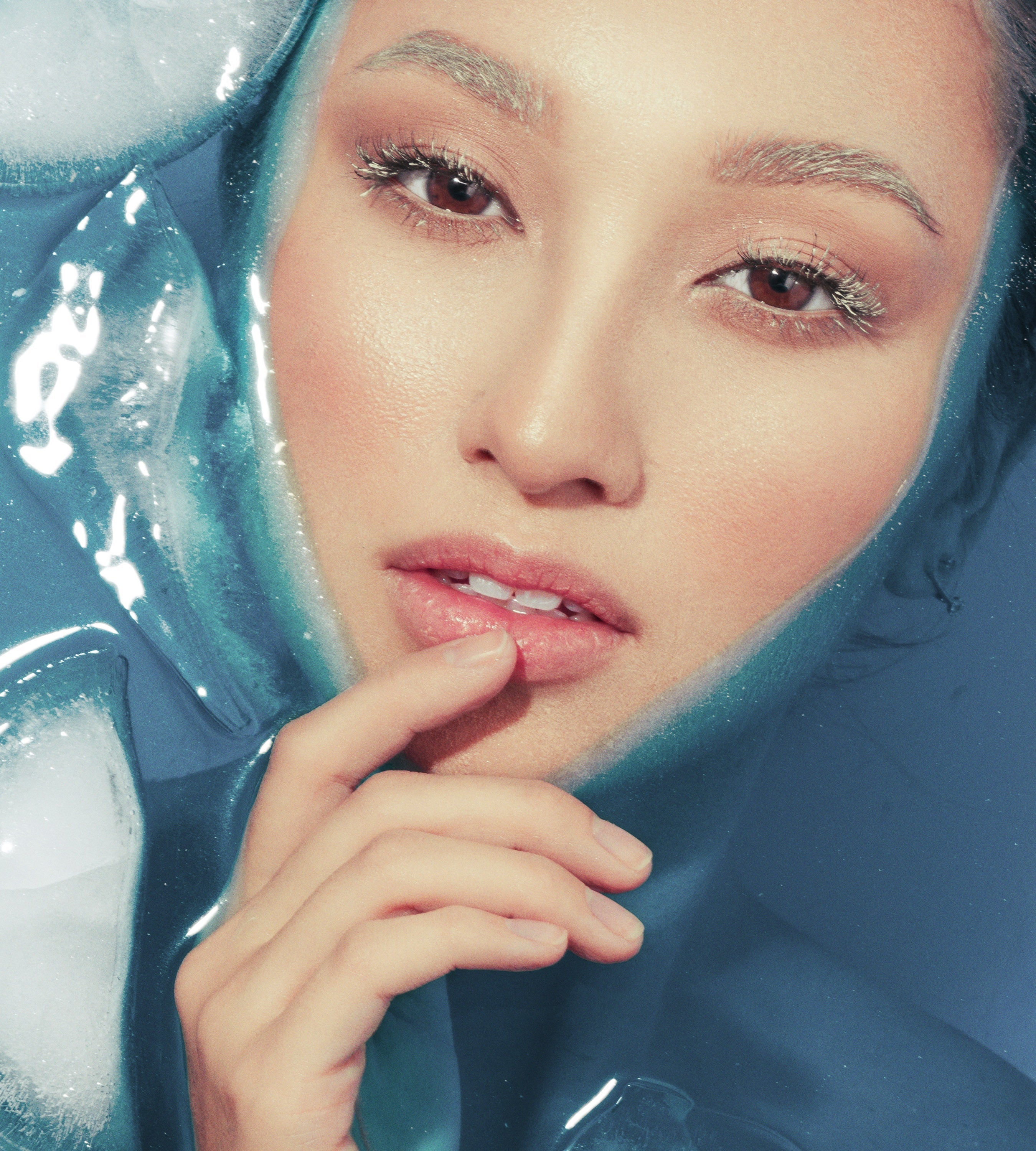 The Ice-Water Beauty Ritual – ICONOLAB